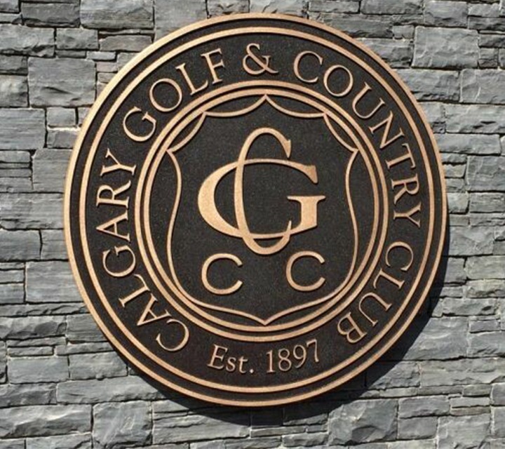 Golf Course Signage - Behrends Group